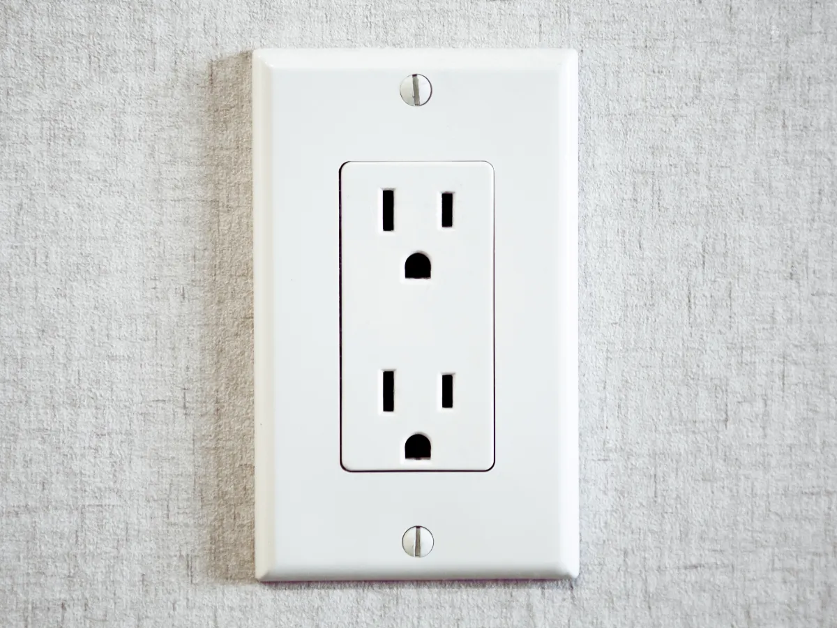 GFCI Outlet Installation | Chicago, IL | Mr. Mighty Electric